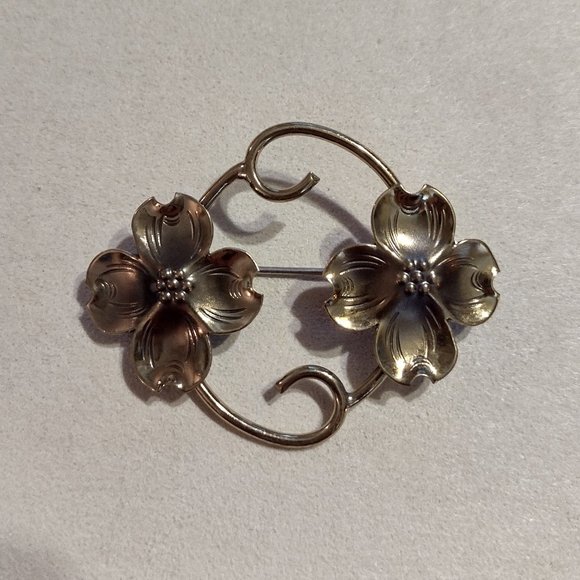 Stuart NYE | Jewelry | Vintage Stuart Nye Brooch Collection | Poshmark